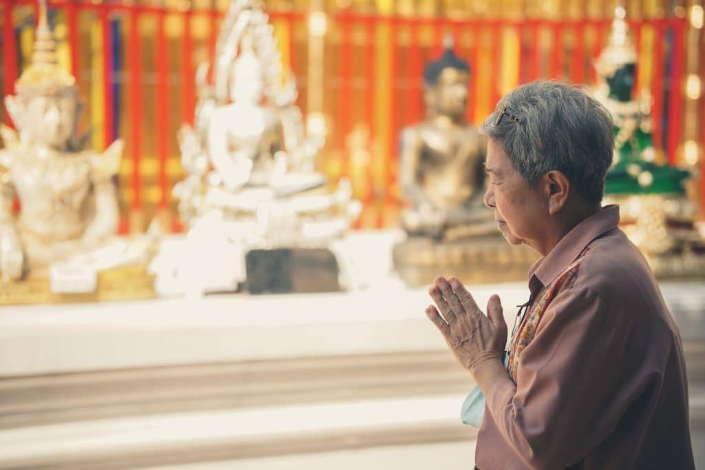 20 Buddhist Quotes on Life and Death to Comfort You and Bring Peace ...